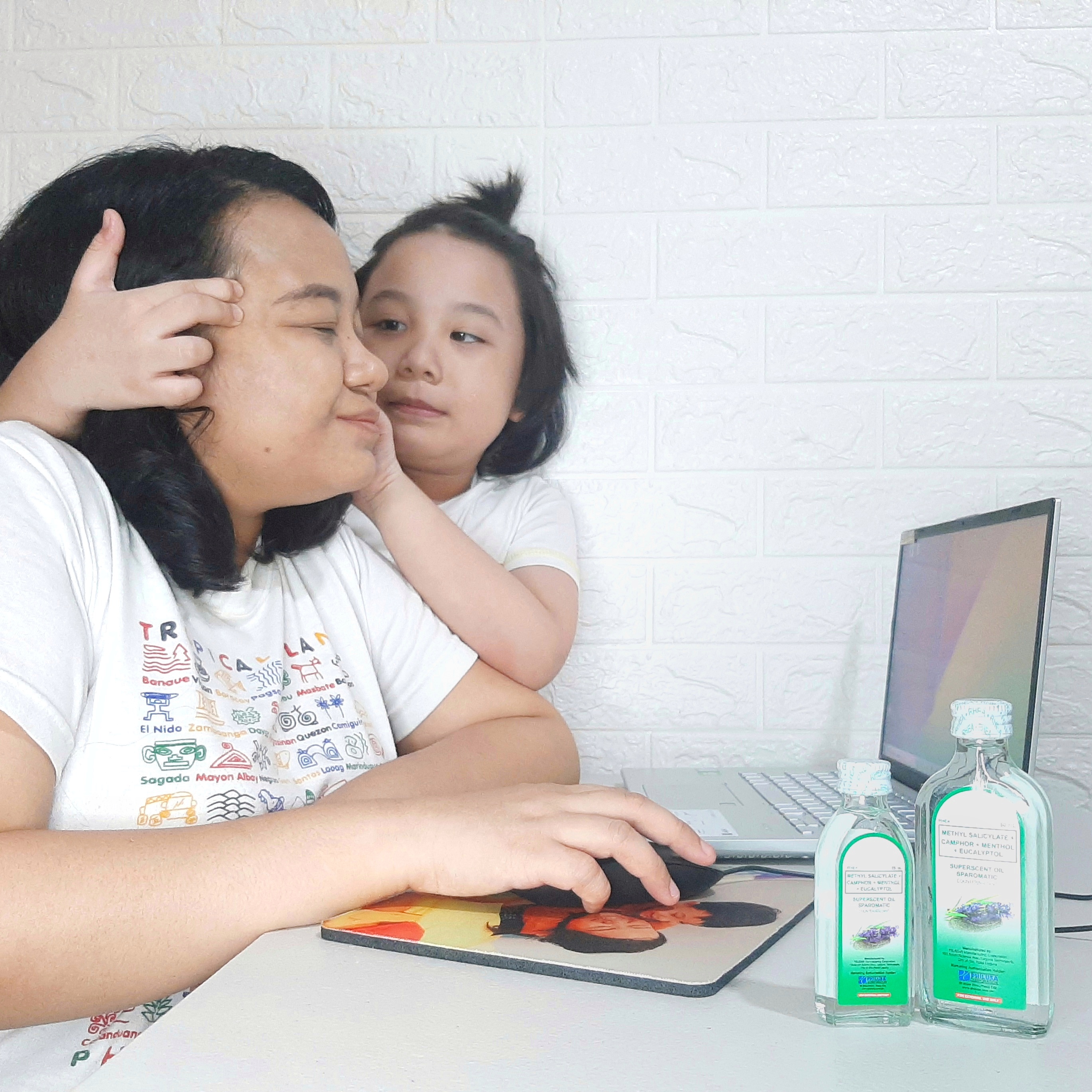 Stress and Pain Away with Superscent Oil Sparomatic – WanderWoMom
