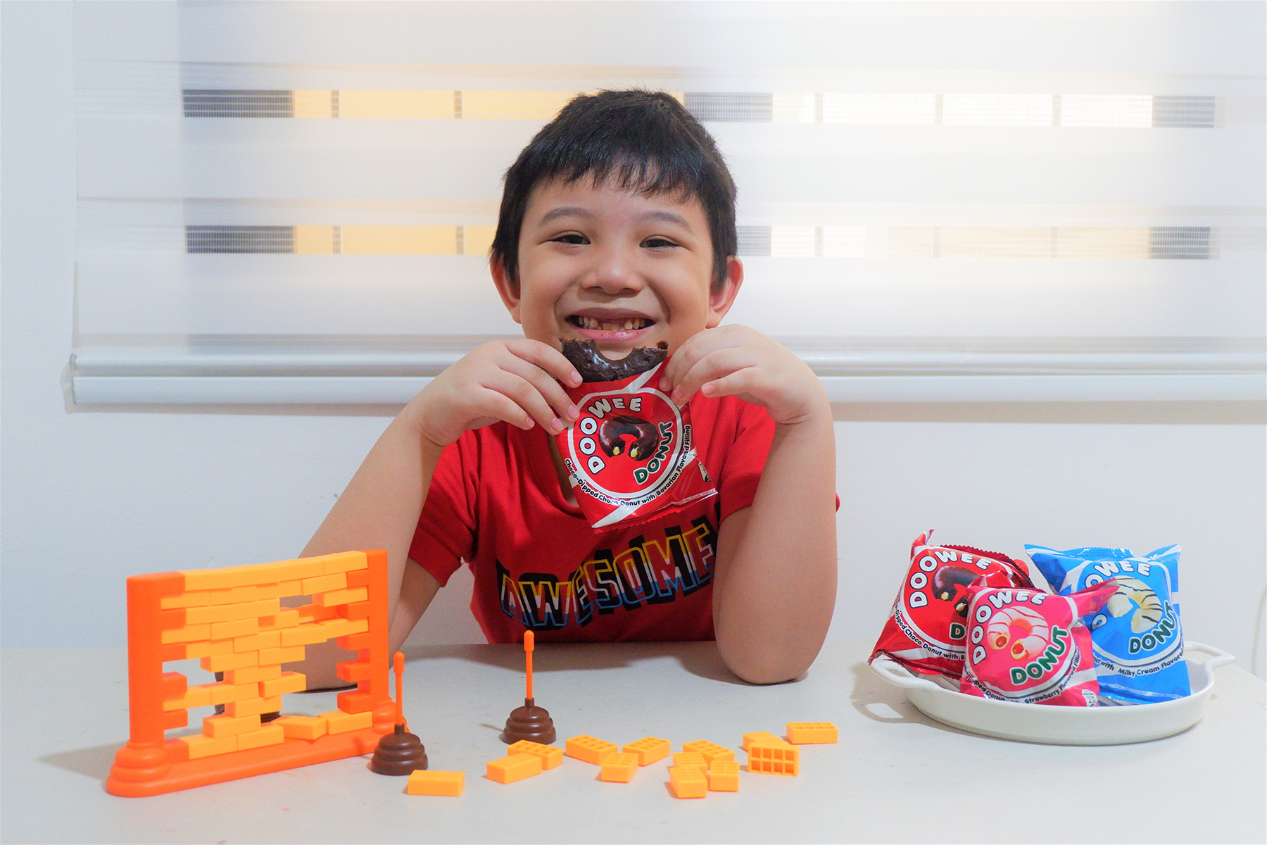 Fun time is Dowee Donut Time! – WanderWoMom