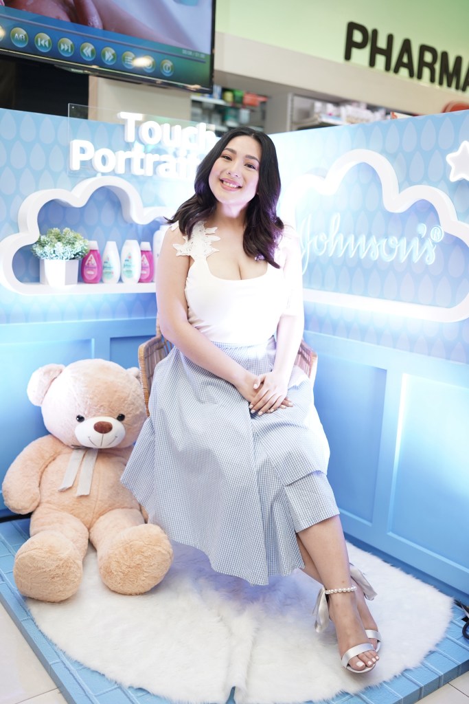 Love Mom with Every Touch: Johnson’s Baby Celebrates Incredible Love ...