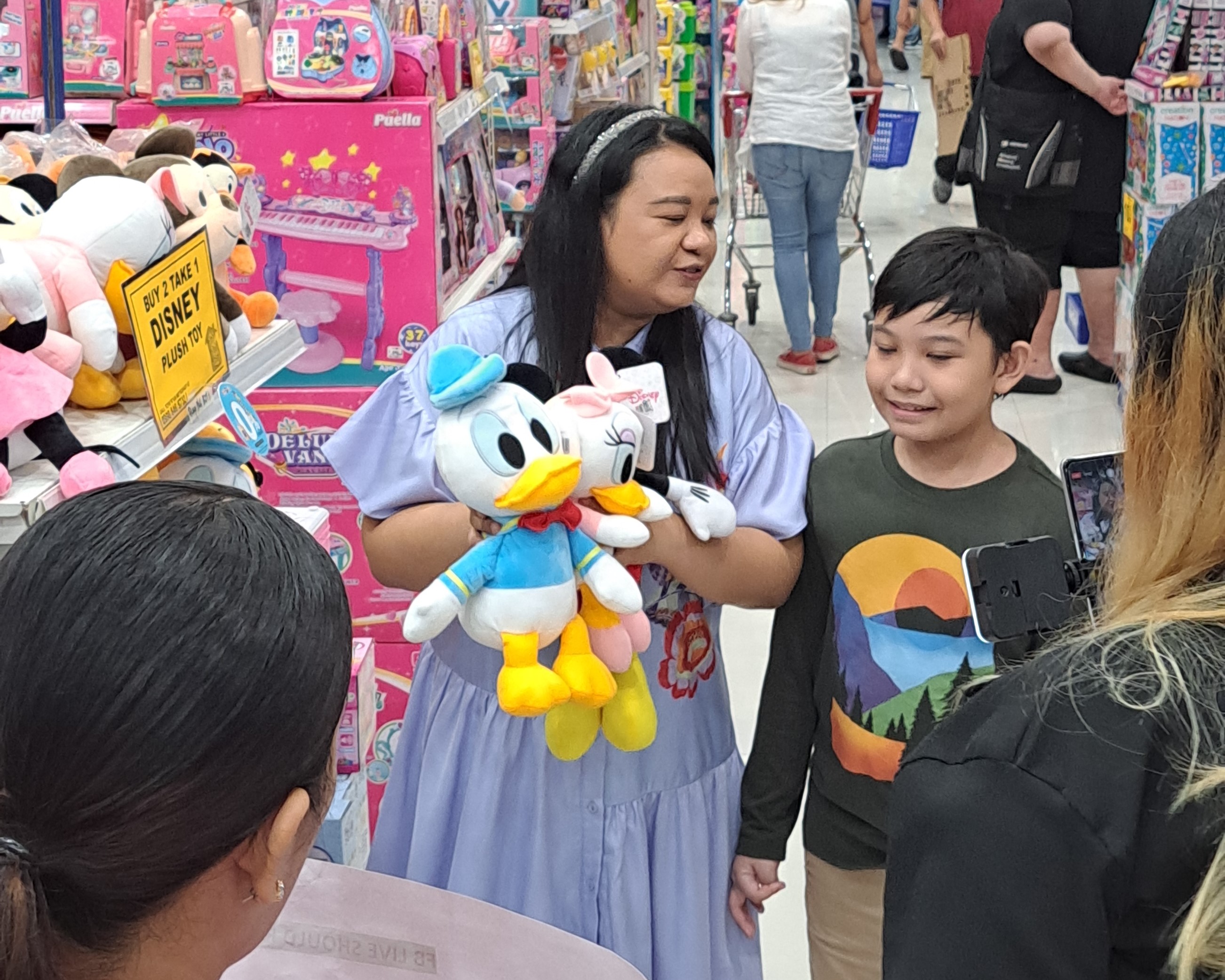 Conquering Fears and Snagging Deals: A Toys”R”Us Facebook Live with ...