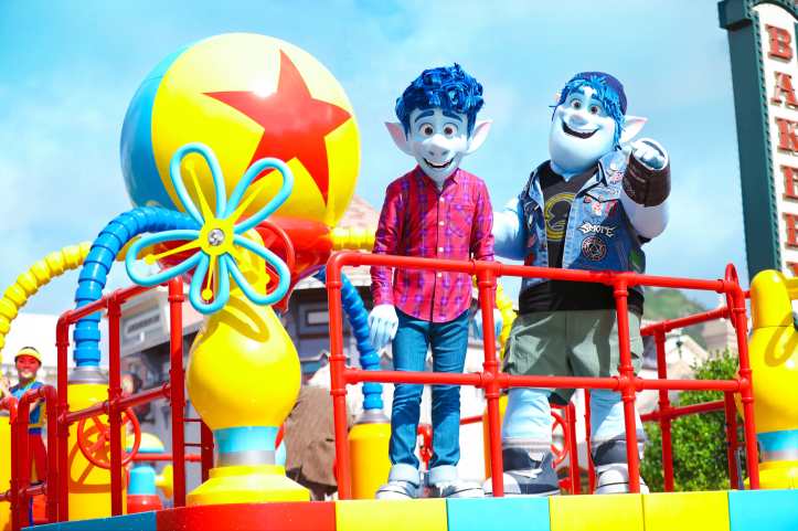 HKDL_Summer 2024_Pixar Water Play Street Party_4 – WanderWoMom